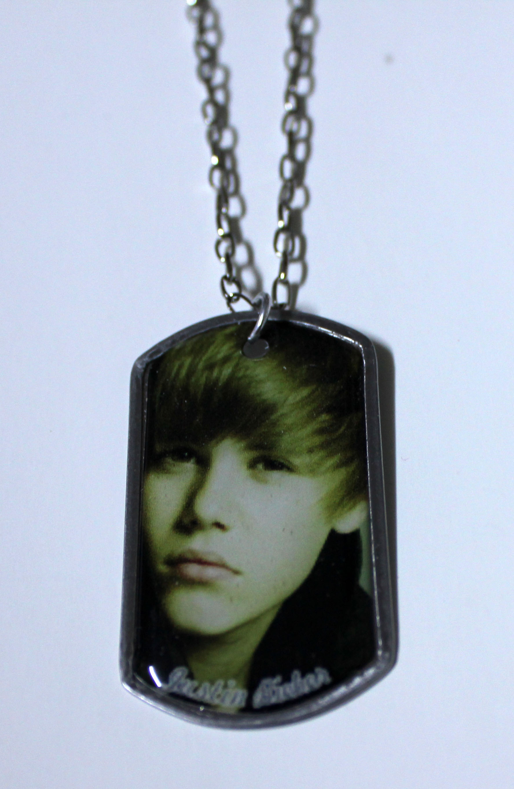 Justin Bieber Necklace With His Picture on Luulla