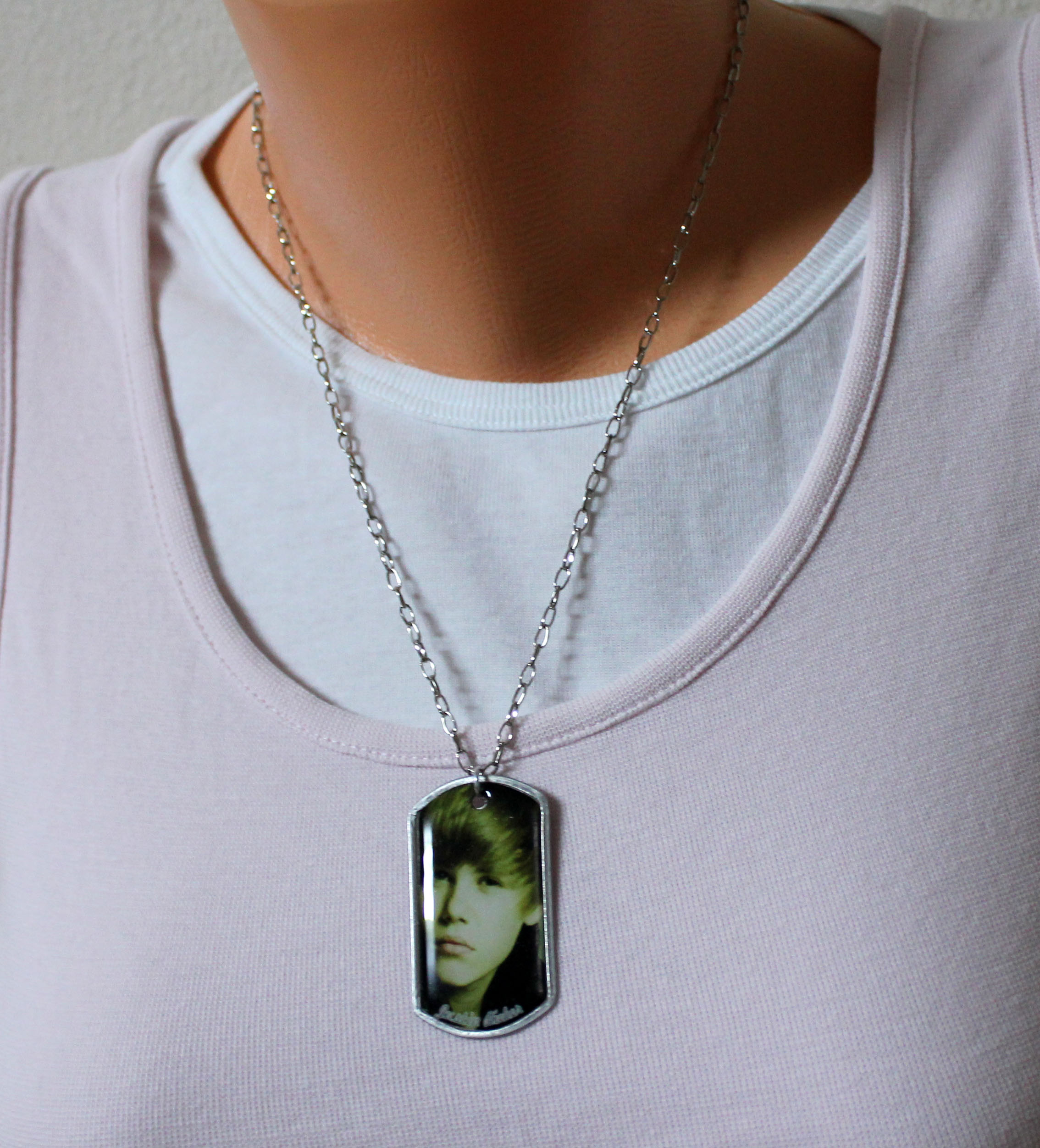 Justin Bieber Necklace With His Picture on Luulla